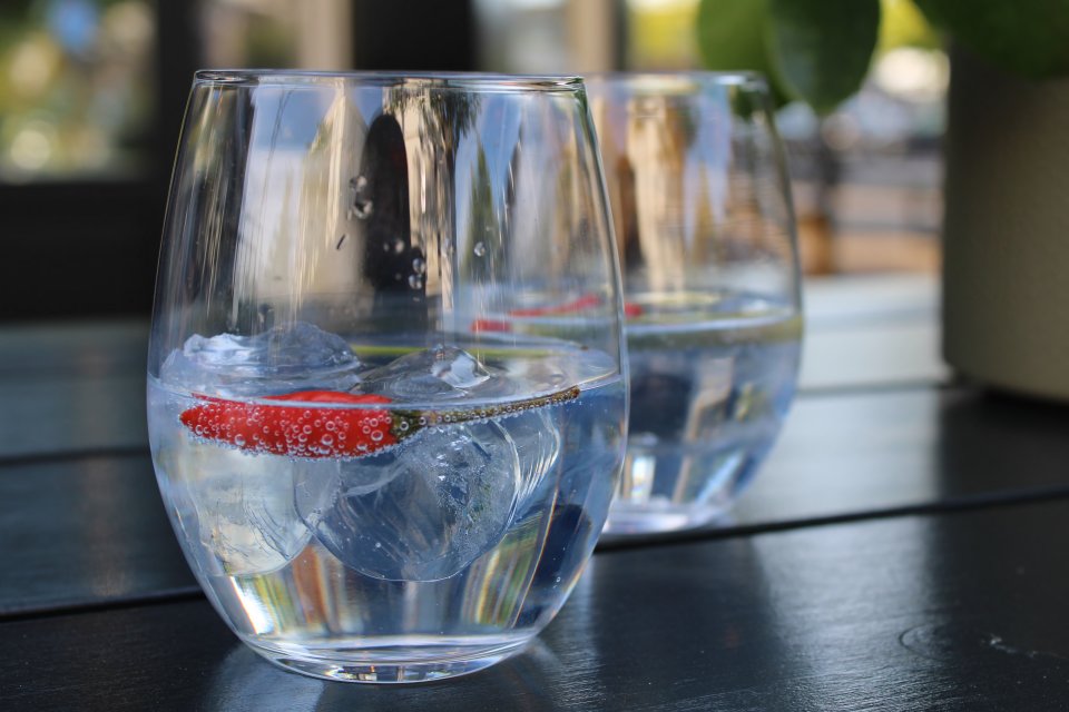 High Gin - Lunchcafé Beyond - Bread, Bowls & Bakery